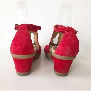 Earth | Shoes | Earth Bright Red Suede Caper Wedge Tstrap Sandal | Poshmark